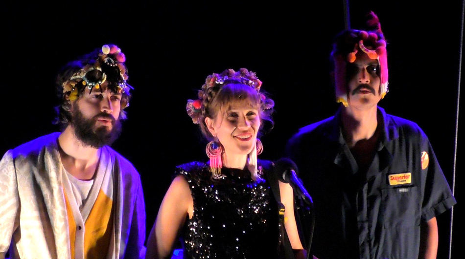 Léopoldine HH, que la lumière soit | NosEnchanteurs