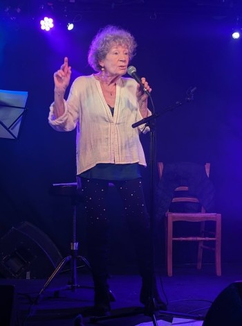 Le Cabaret du Grand Toxique voyage en Provence | NosEnchanteurs